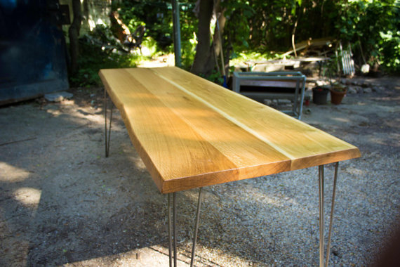 Hardman Design & Build - großer Tisch aus Eiche mit naturbelassenen ...