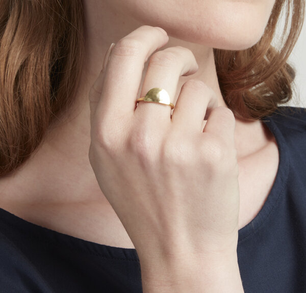 People Tree - Semi Circle Ring Brass | Avocadostore