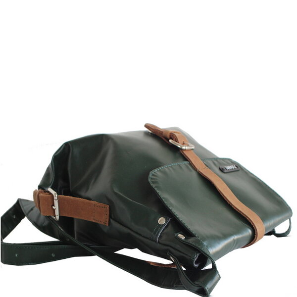 7clouds - Umhängetasche Nechel 7.1 jungle green aus wasserfestem ...