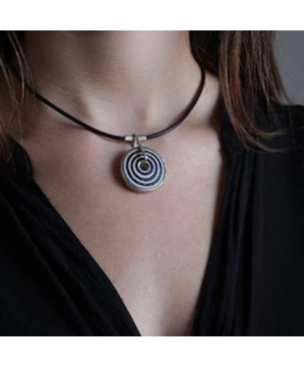 Mambu Design - Upcycling Halskette - Circles - Straußeneischmuck ...